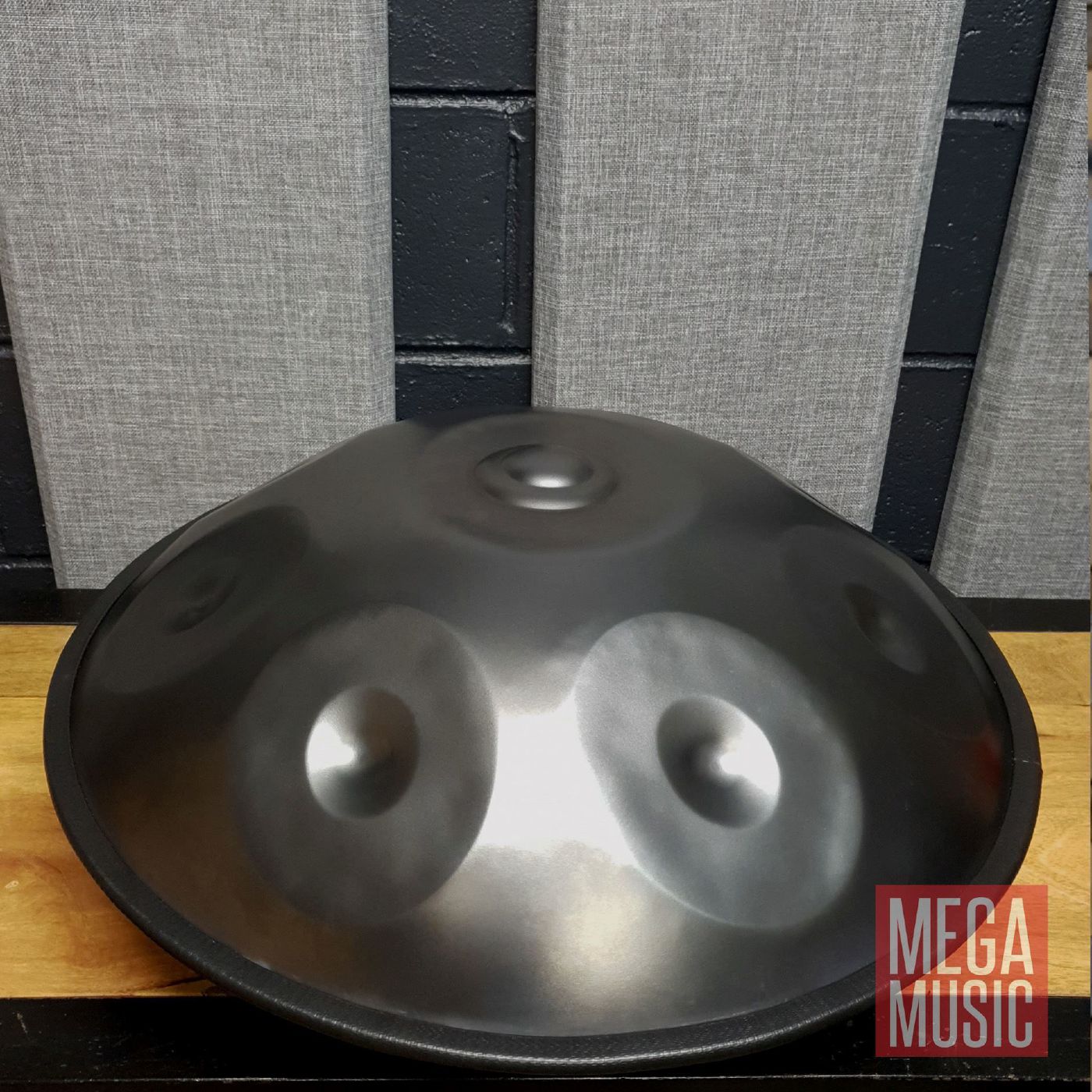 Opus Percussion 20 Inch Metal 9 Note Handpan Drum D Minor | Mega Music